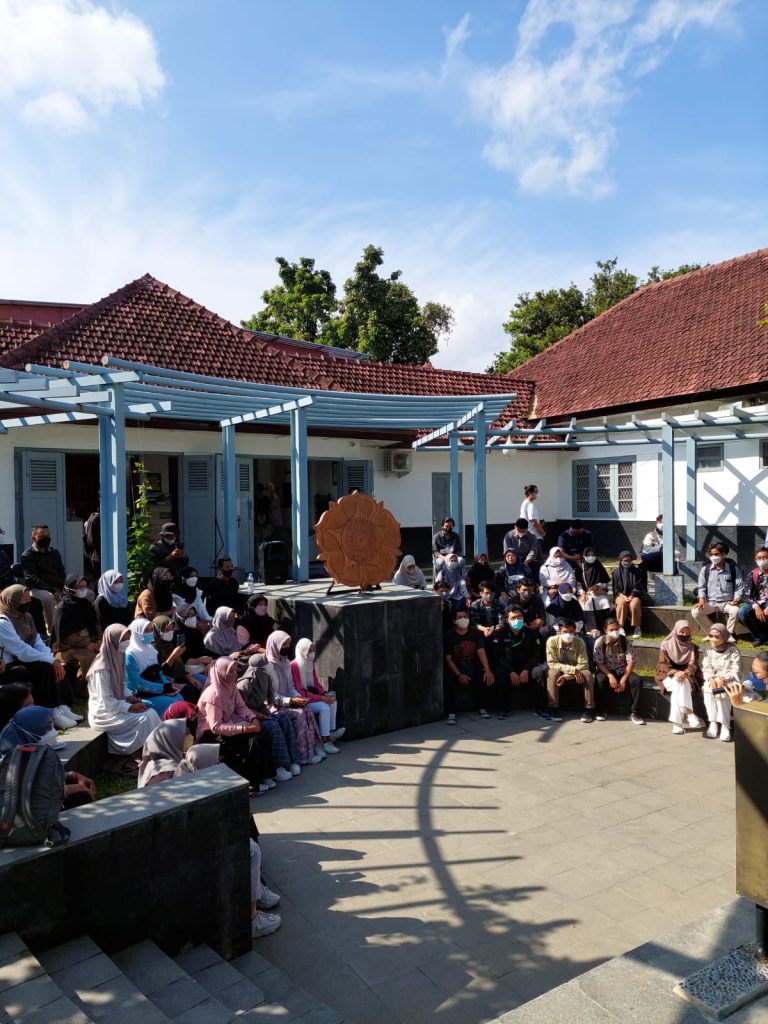 Anda! – MUSEUM – UGM